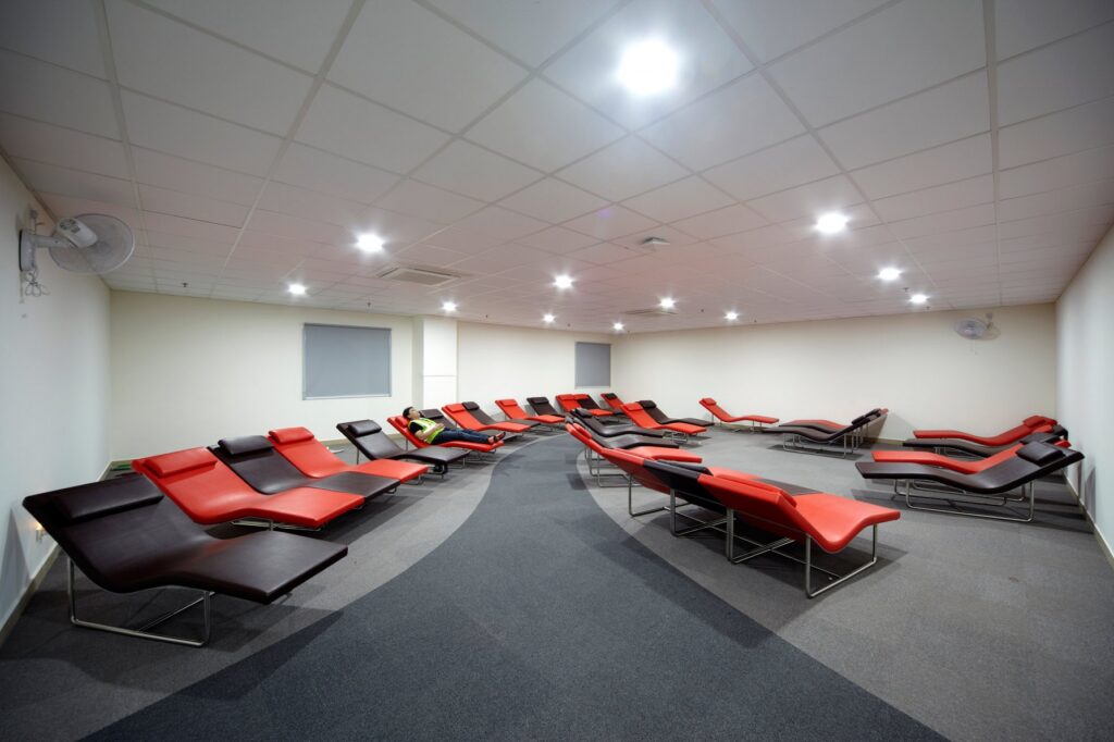 Tower Transit 易塔通 - Commercial Interior Design | DB&B